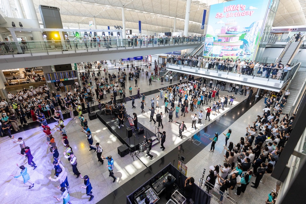 HKIA Celebrates 25 Years of Excellence - Classique